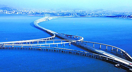 World's Longest Sea Bridge