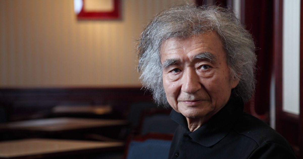 Japanese Conductor Wins a Grammy