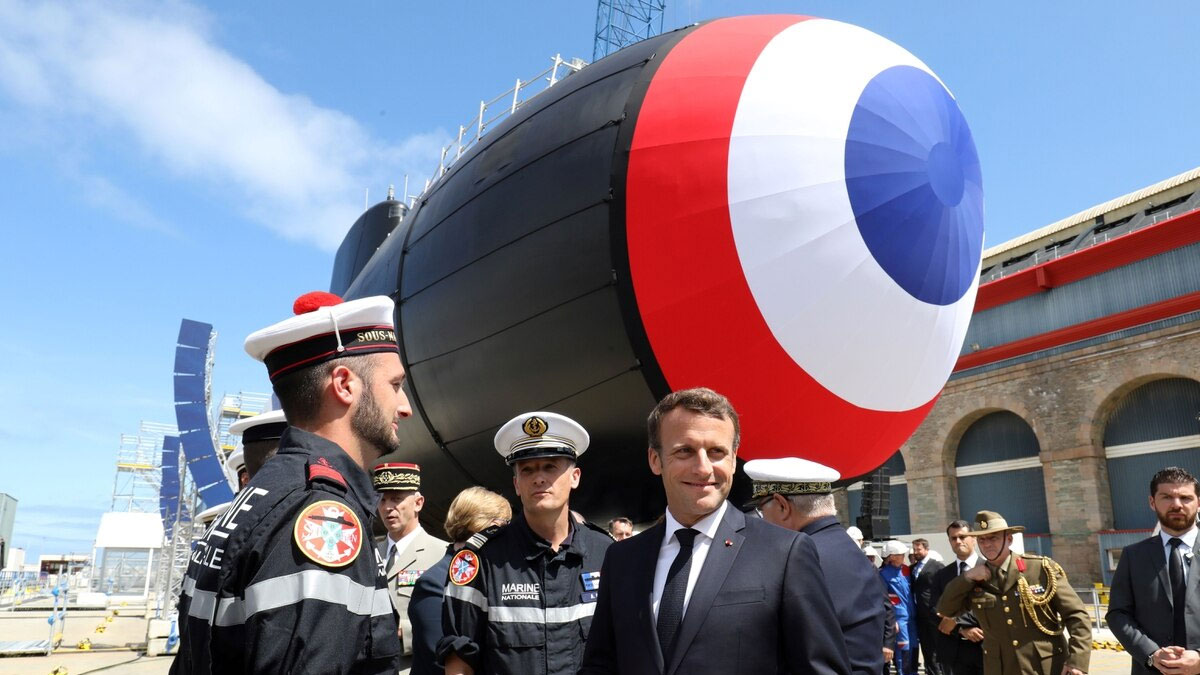 Daily News: France Launches New Fleet of Submarines