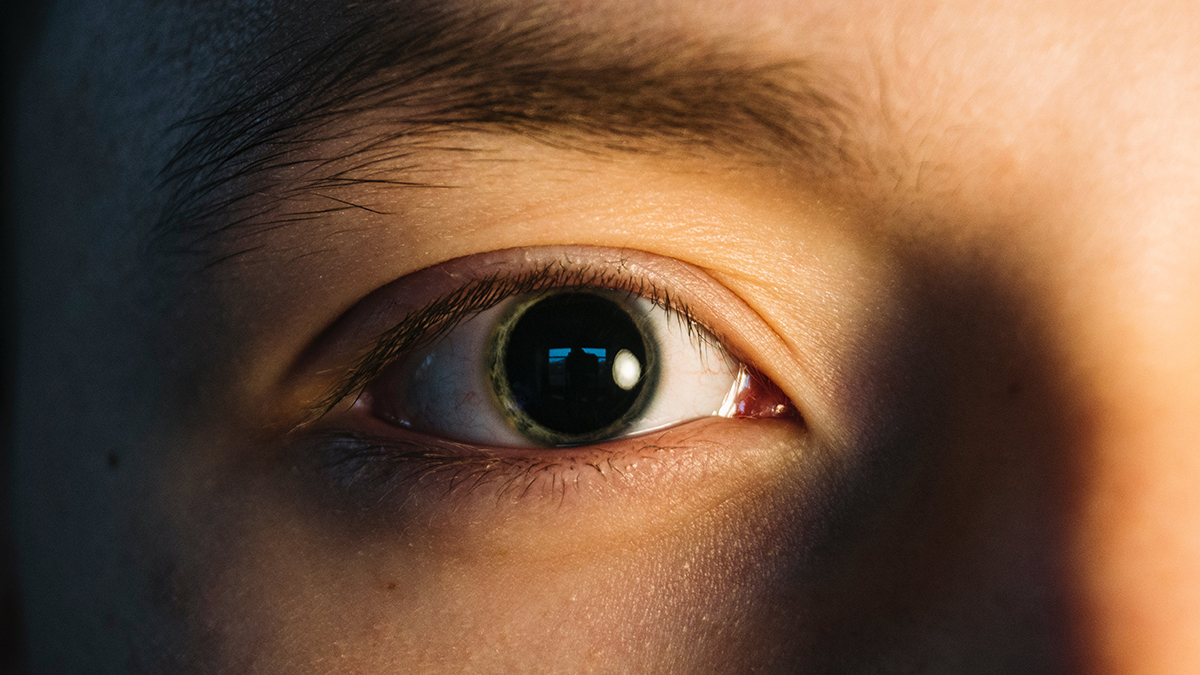 World's First Human Eye Transplant