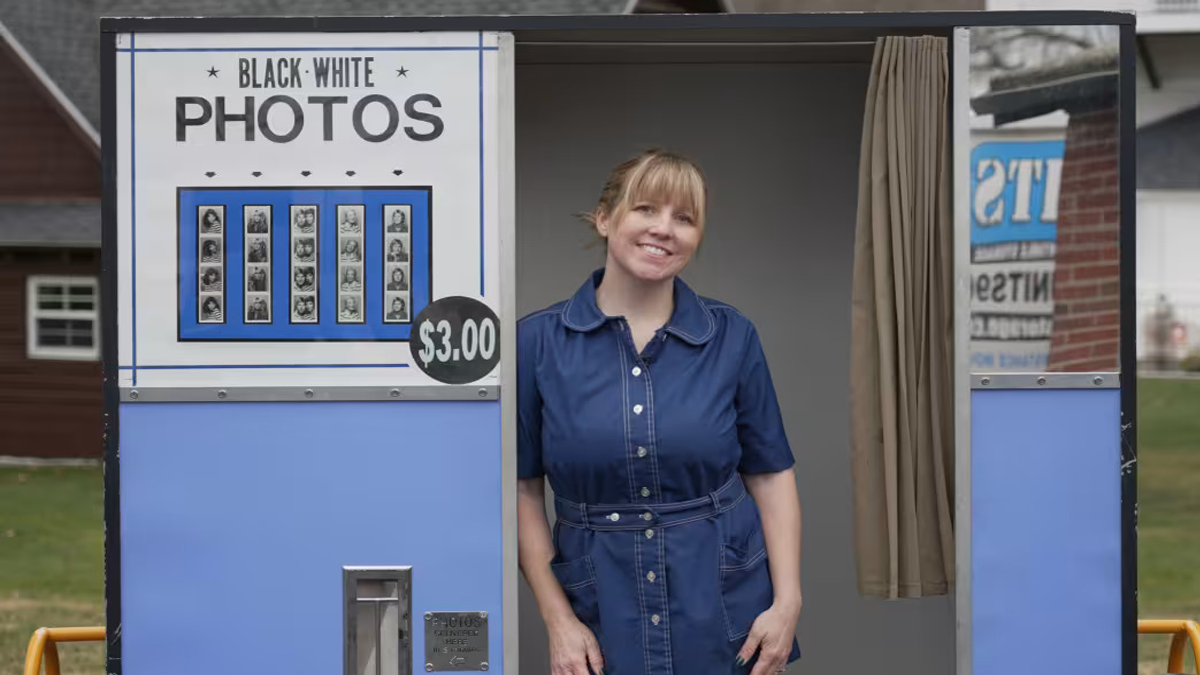 Analog Photo Booth Revival in NYC